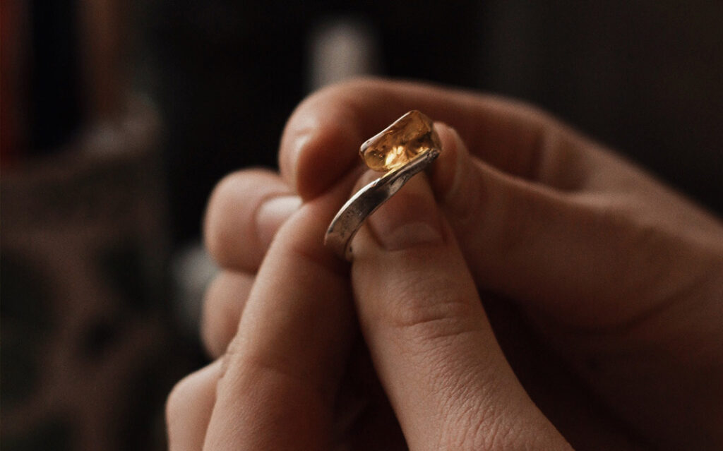 Our Story Illustra Custom Made Handcrafted Jewelry In Dubai